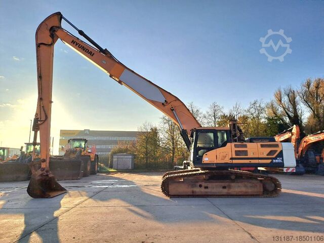 Teleskopski bageri
Hyundai HX 380 L 16,5m longreach