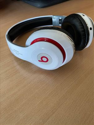 Beats wireless slušalice