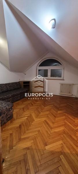 Petra Lekovića, Jednoiposoban stan za izdavanje, 36m2, 300€