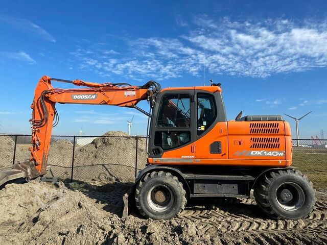 Bager na točkovima
Doosan DX 140 W-3 (Under Preparation)