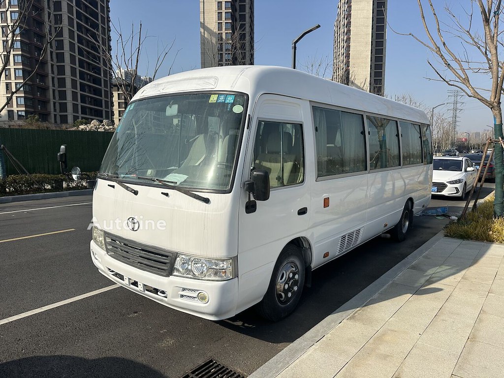 Toyota coaster 4 cylinder diesel gradski autobus