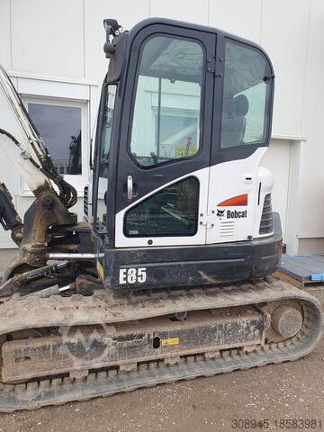 Bager
Bobcat E85