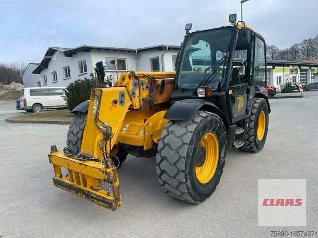 Teleskopski rukovaoci
JCB GEBR. 535-95 JCB TELESKOPLADER