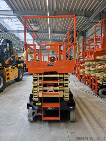 Podizanje makaza
JLG ES4046 I14m