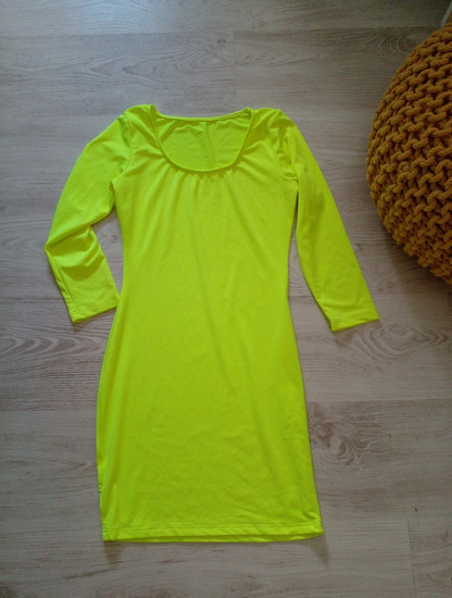 Nova uska neon haljina