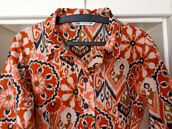 ZARA Midi haljina sa dezenom