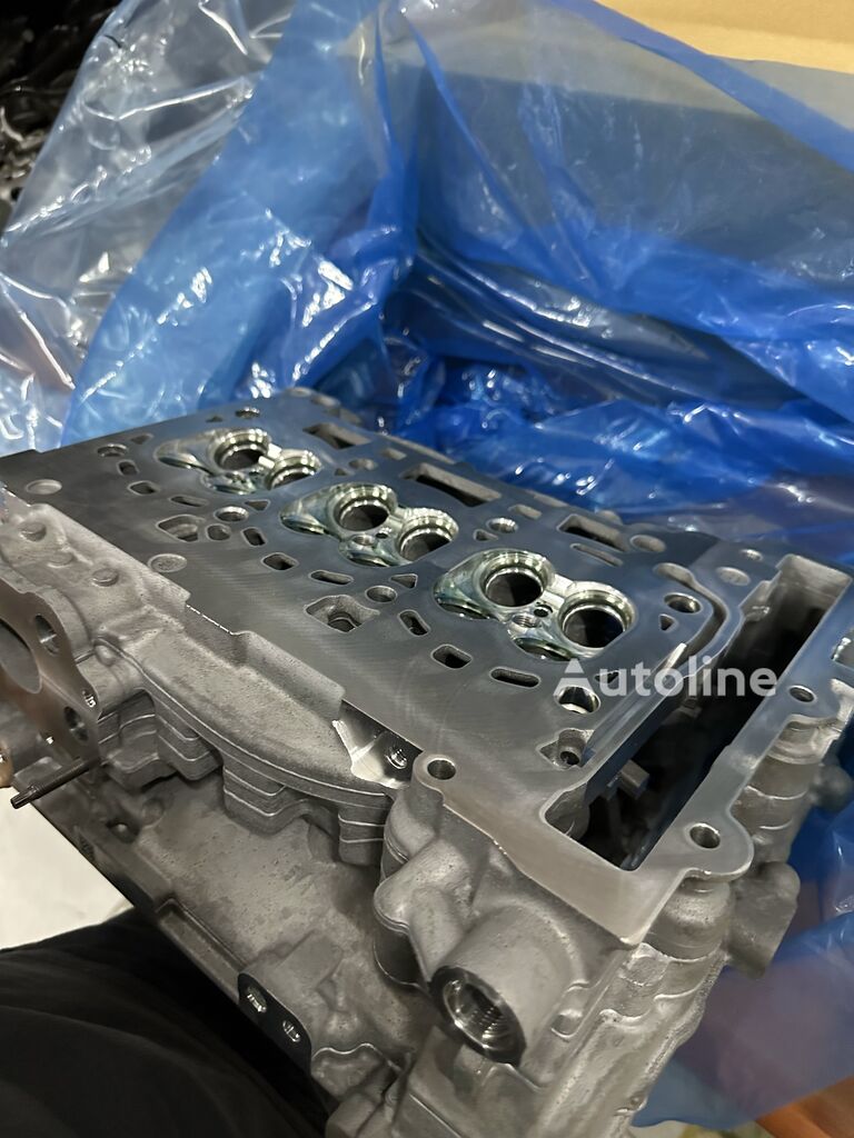 BMW Cylinder head B38 glava cilindra za BMW automobila