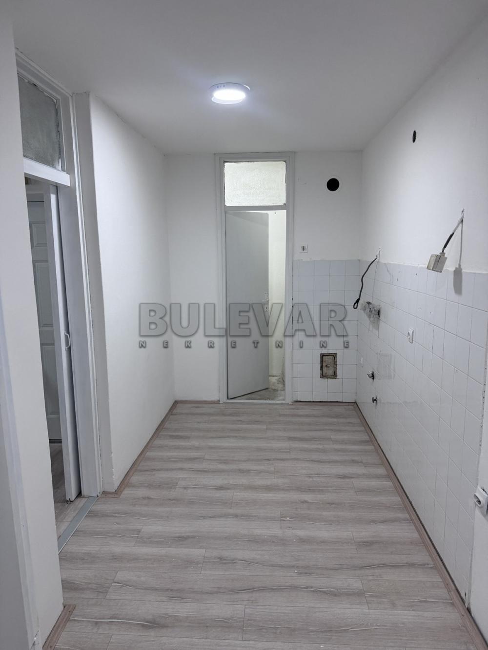 Blagoja Parovića, Dvoiposoban stan za izdavanje, 62m2, 300€