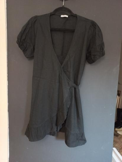 SVE 500! BERSHKA Lanena haljina