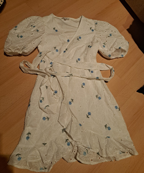 Haljinica letnja, bela čipka sa vezom