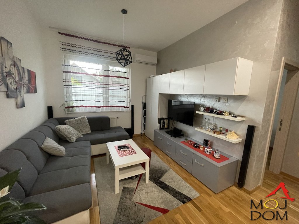 Stan,NOVI SAD,SALAJKA,kv: 32, € 103000, ID: 1030323