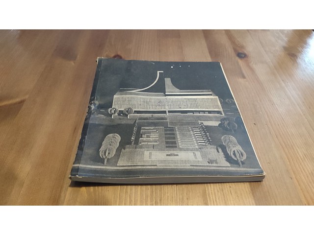 Tekstovi nacrti fotografije projekta muzeja revolucije