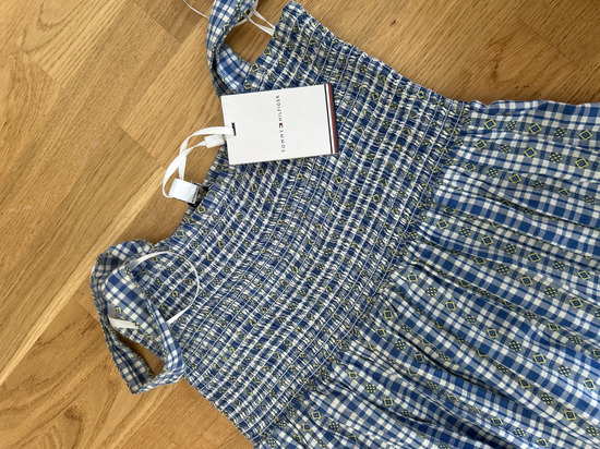 Original sa etiketom Tommy Hilfiger haljina