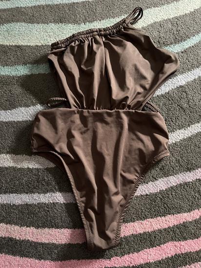 Zara jednodelni kupaci kostim