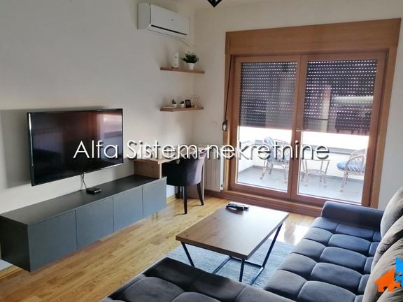 Vračar, Crveni krst, 2.0 stan, 43m2, 800 EUR, ID 45800