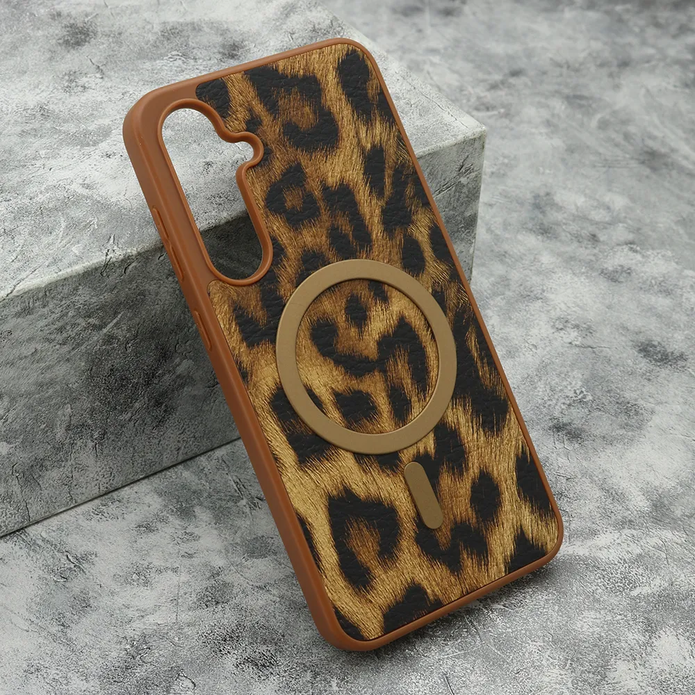 Futrola ROAR STYLE MagSafe za Samsung S721B Galaxy S24 FE braon
