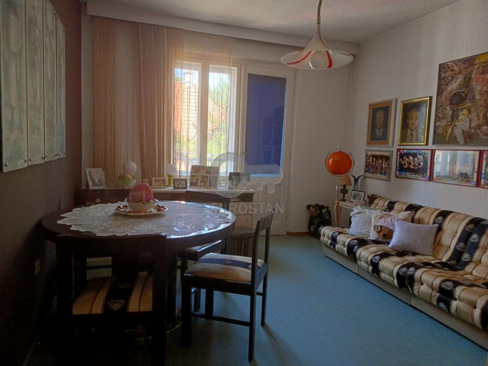 Natoševićeva, Dvoiposoban stan za izdavanje, 67m2, 450€