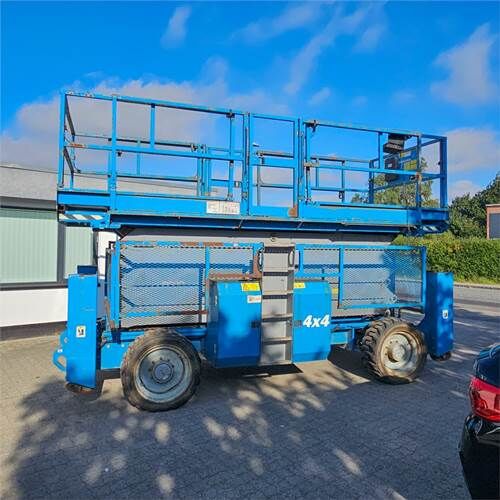 Prodaje se Genie GS-5390 makazastu platformu na aukciji