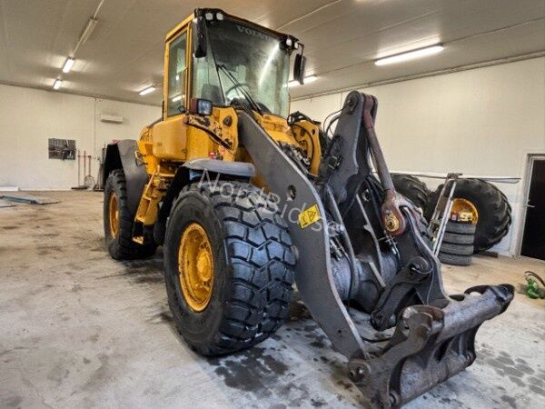 Volvo L90E *15.000hrs *NEW TIRES *LUBRICATION *3rd & 4th fnct prednji utovarivač