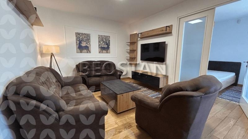Novi Beograd - Blok 63 #63944 800 €