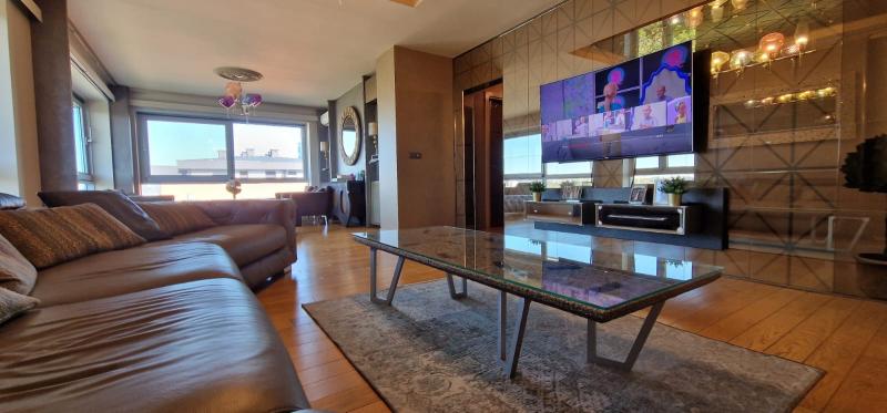 Novi Beograd - A Blok-Lux-Penthouse-176m2-Dva garažna mesta ID#3027 3.300 €