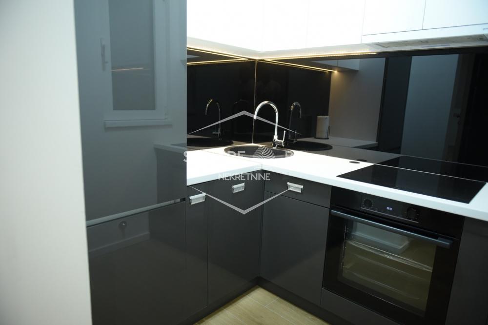 Trg Republike, 3.0 namešten, pet friendly ID#4316 1.200 €