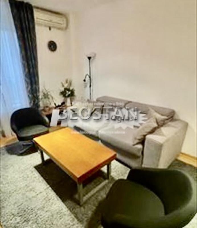 Novi Beograd - Blok 64 #63840 600 €