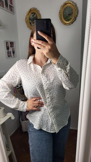 Kosulja sa tufnicama H&M