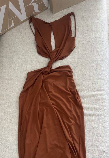 Viralna ZARA haljina (nova)