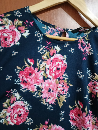 Letnji popust.Vero moda, L, lagana