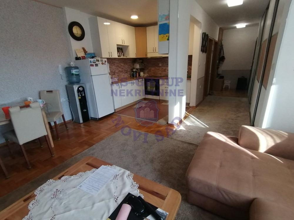 Trosoban stan na prodaju, 70m2, 169.800€