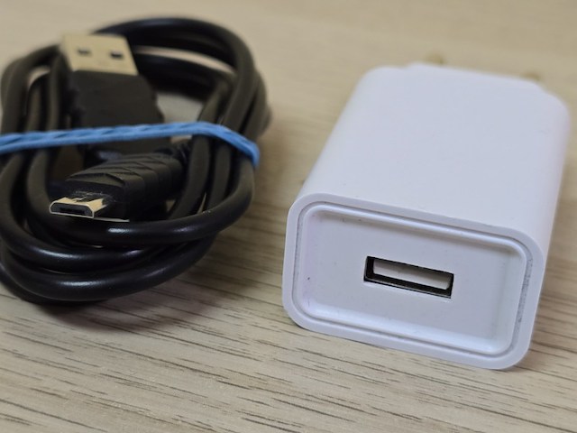 Punjač USB za mobilni 5V 2A 10W 0.3A + kabl mikro USB