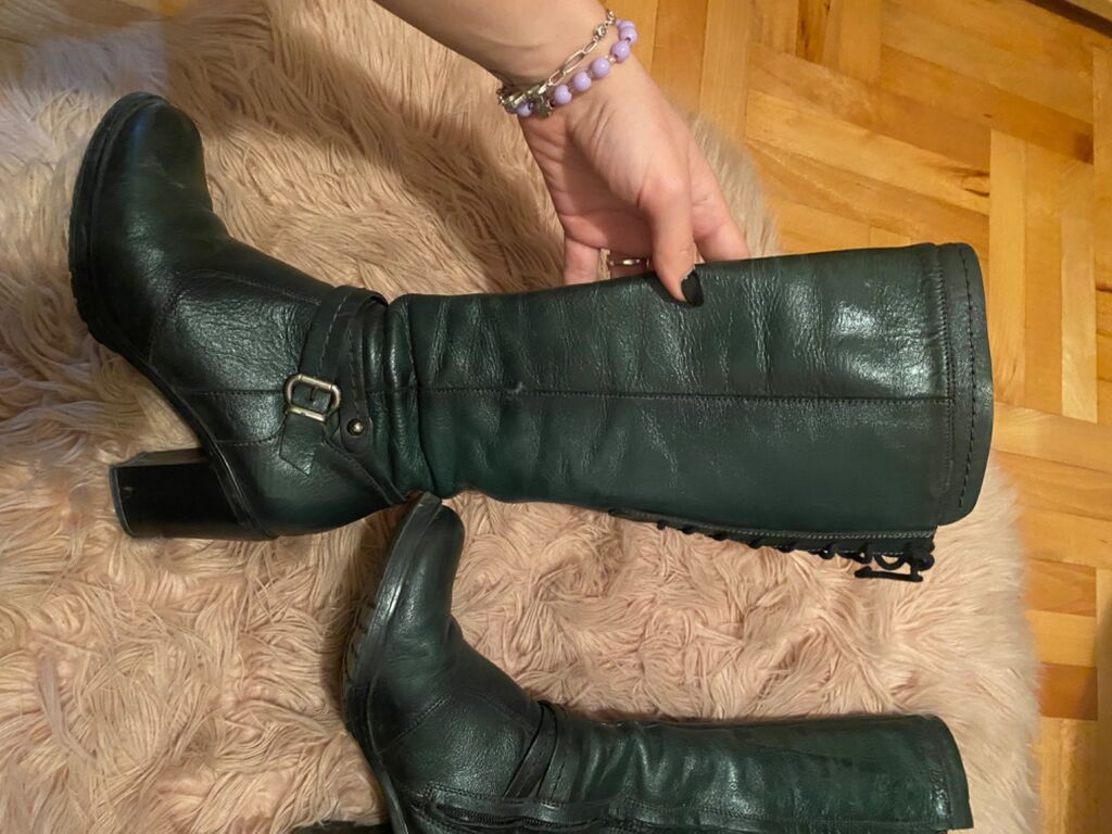 Kozne original cizme predobre 3500 din