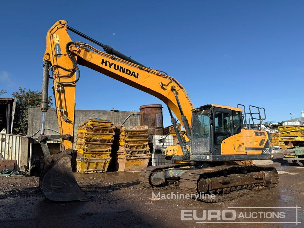 Prodaje se Hyundai HX220L bager guseničar na aukciji