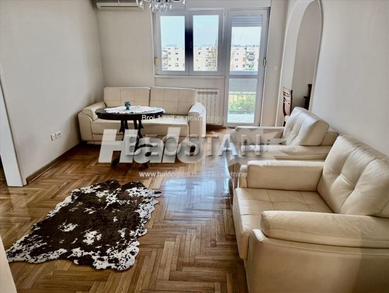 Novi Beograd - Blok 28 arena #64287 1.500 €