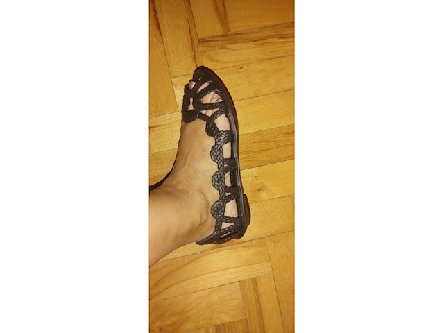 Gumene sandale baletanke 36