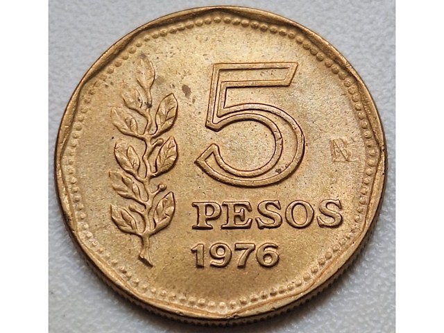 5 Peasosa 1976 Argentina