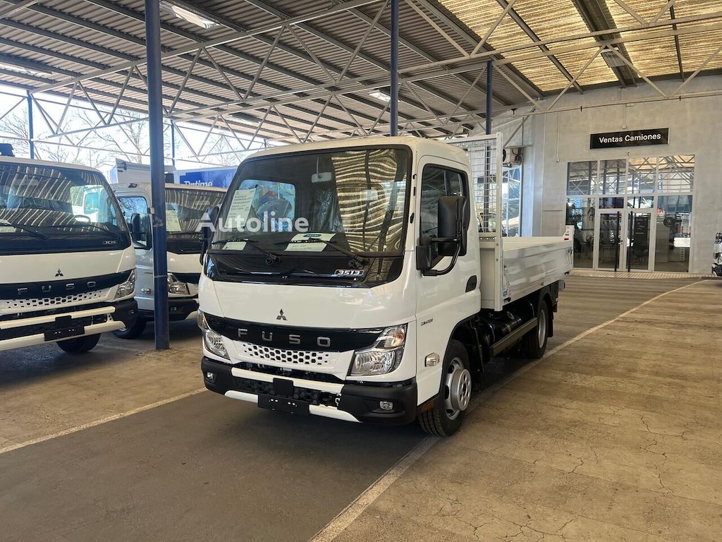 Novi Mitsubishi Fuso Canter kamion s ravnom platformom