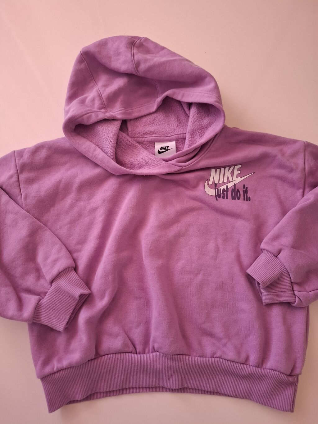 Nike, Sa kapuljačom, 116-122