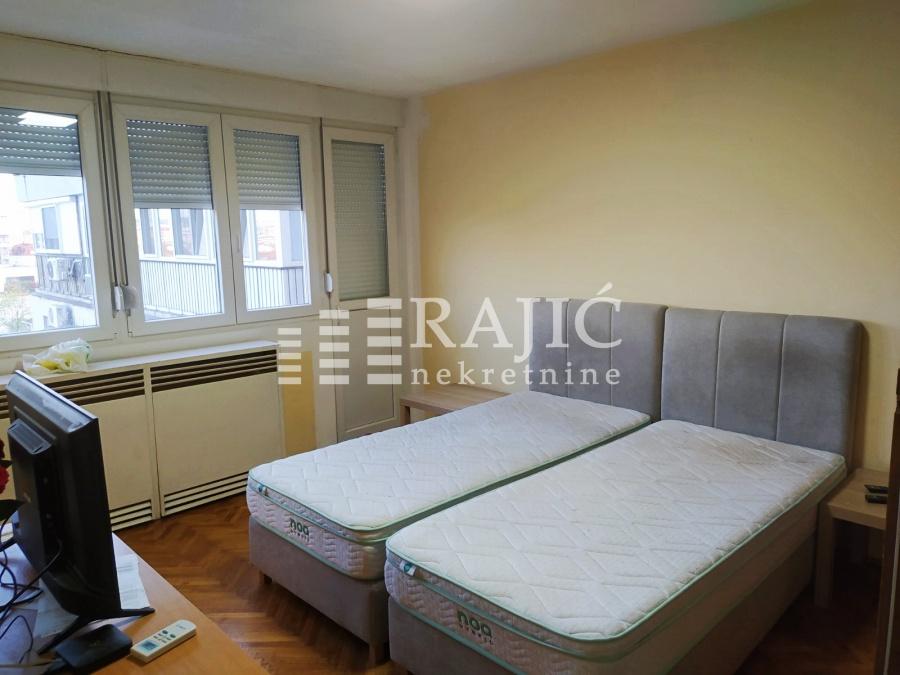 Centar,Gospodar Jovanova,45m2,2.0 #4314 650 €