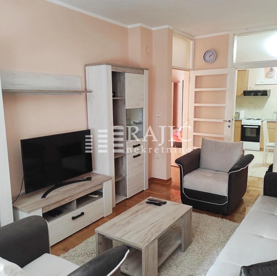 Lion,Subotička,80 m2,3.0-lep,renoviran #4316 900 €