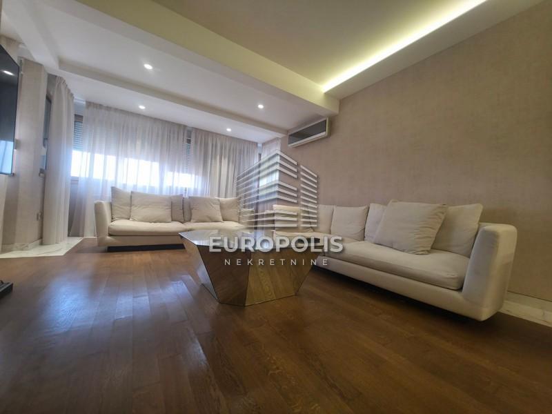 Lux, renoviran i opremljen stan kod Arene ID#8396 2.500 €