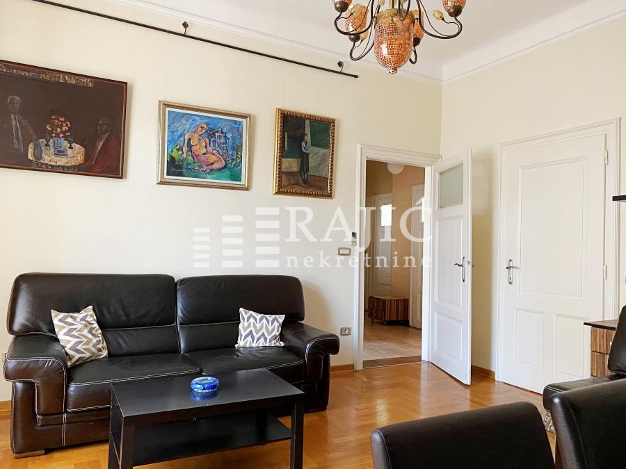 Centar,Uzun Mirkova,70 m2,2.0 #4309 900 €