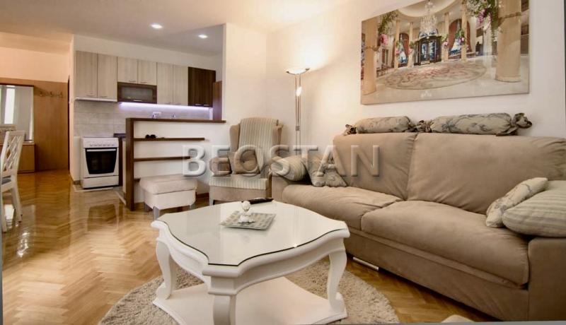 Centar - Vracar kalenic #64386 980 €