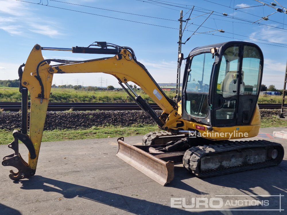 Prodaje se JCB 8050 mini bager na aukciji