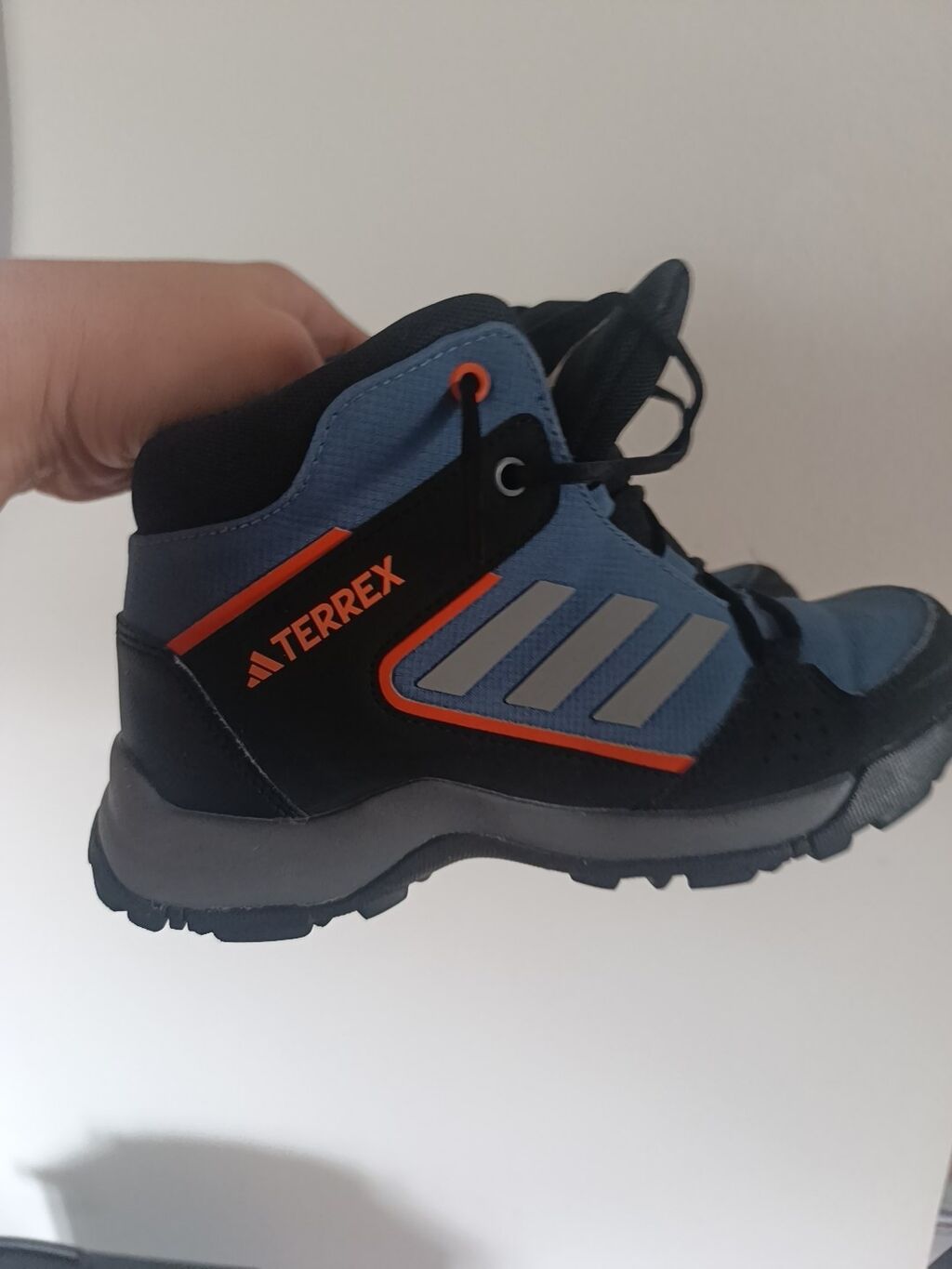 Adidas, Veličina - 34