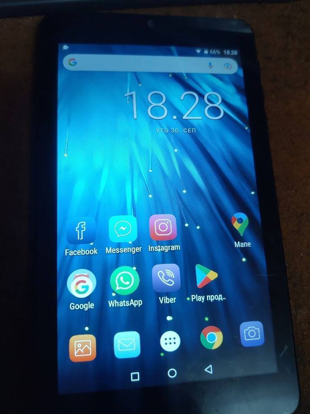 Tesla Tablet L7.1 Tablet je ispravan ima foliju na displeju baterija