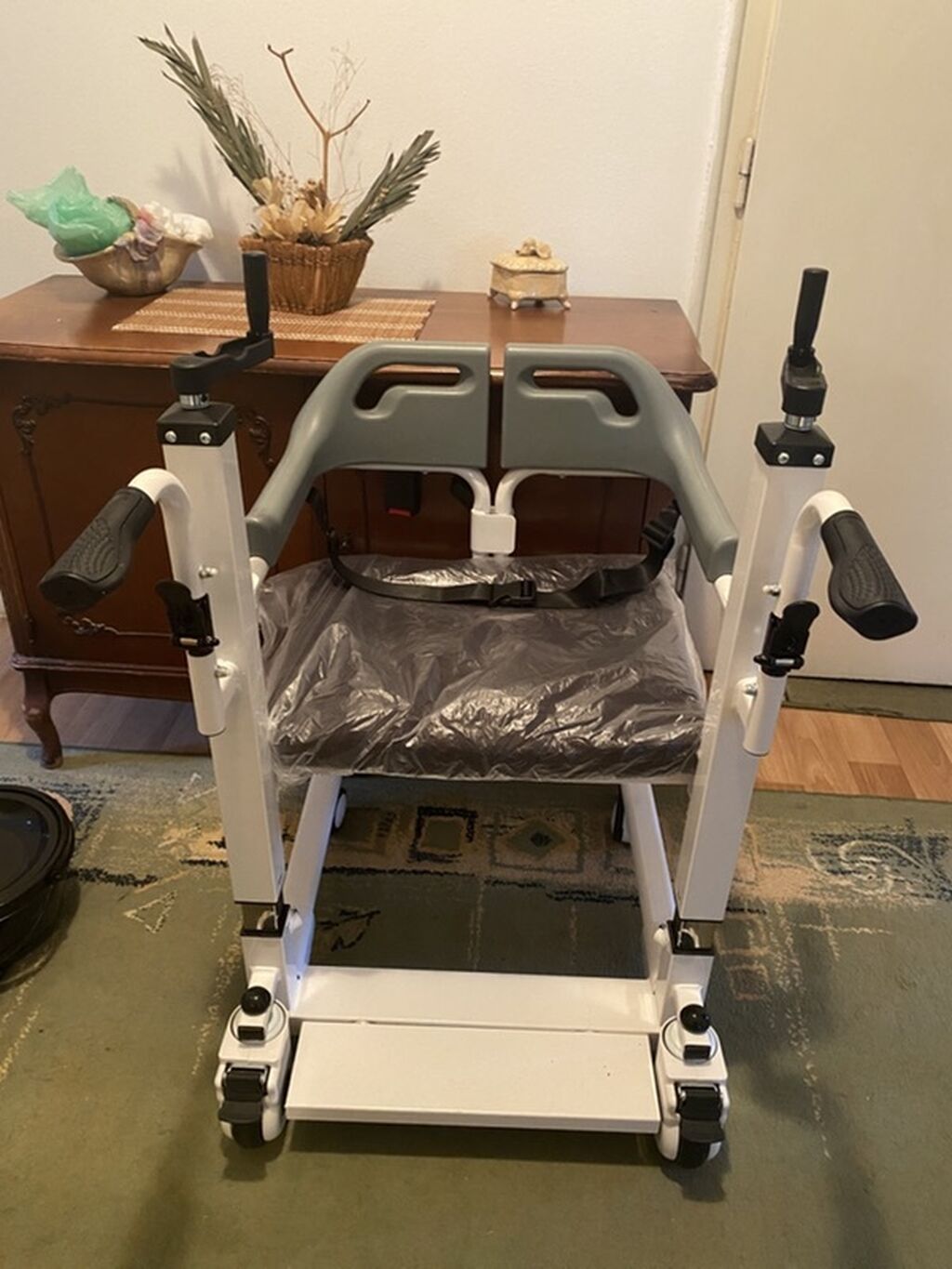 Transportni/pomagala kolica za podizanje i premeštanje osoba (mobilni