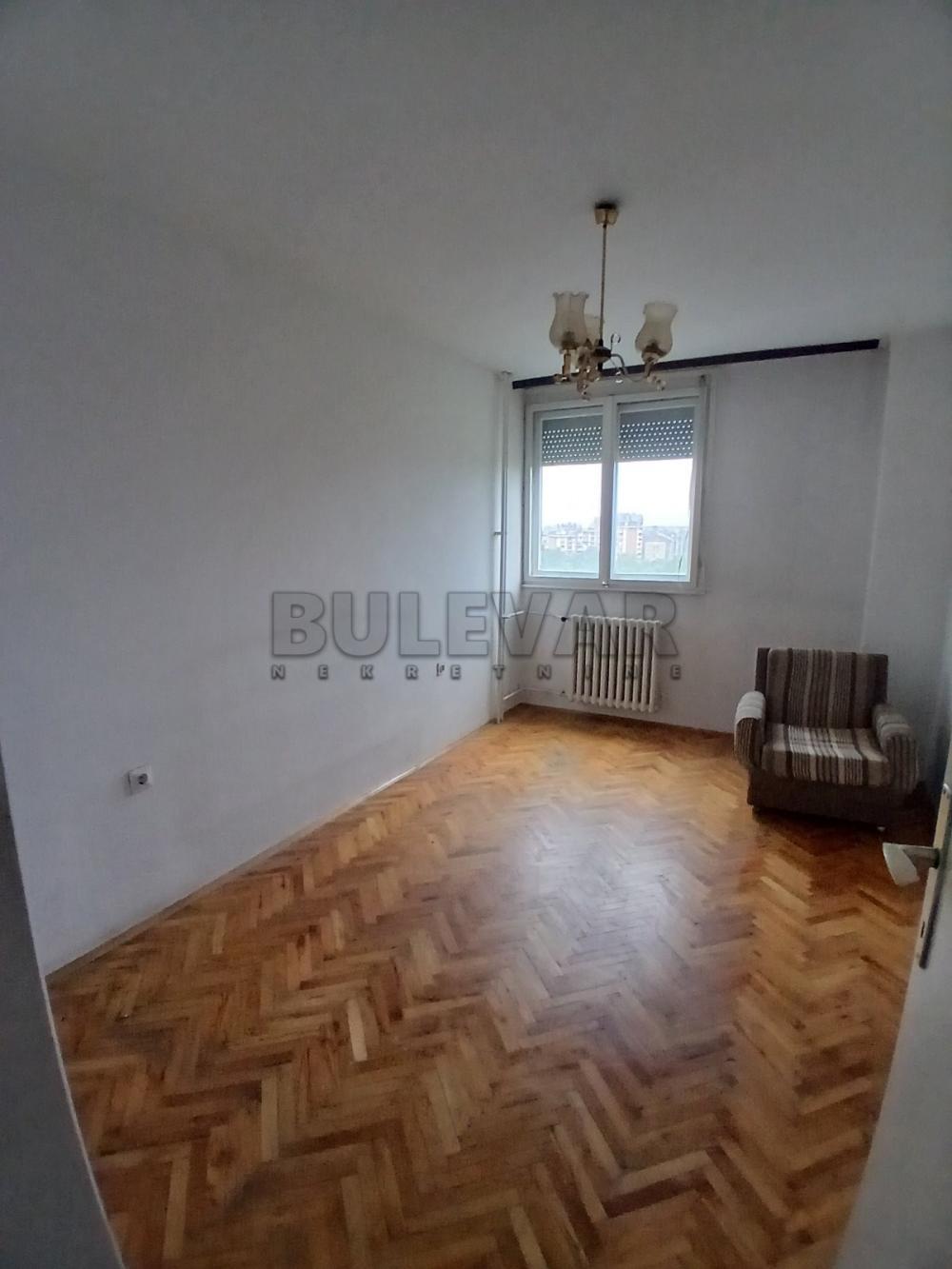 Pariske komune, Dvosoban stan za izdavanje, 60m2, 250€