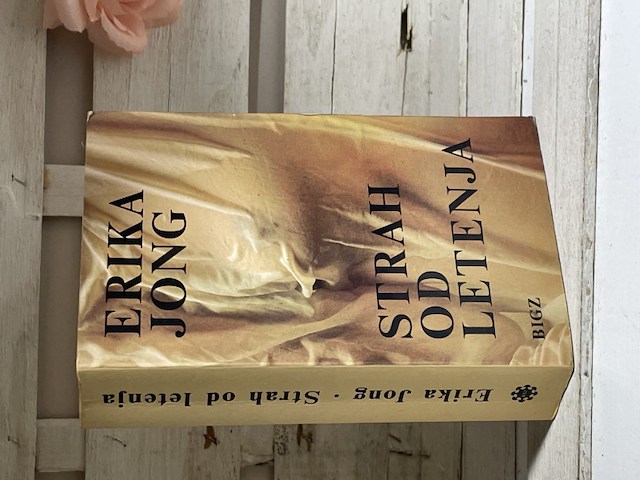 Strah od letenja Erika Jong
